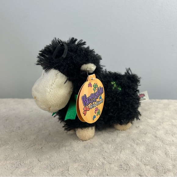 huggable irish friends | Toys | Huggable Irish Friends Black Sheep Lamb ...